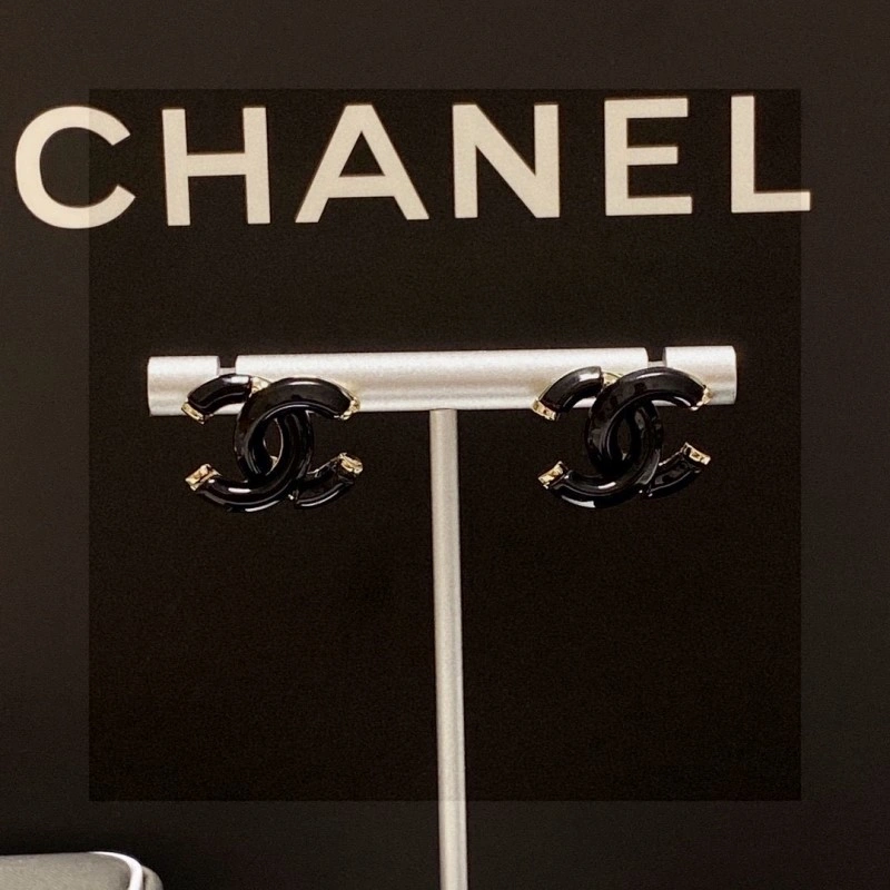 Legit Chanel Earrings