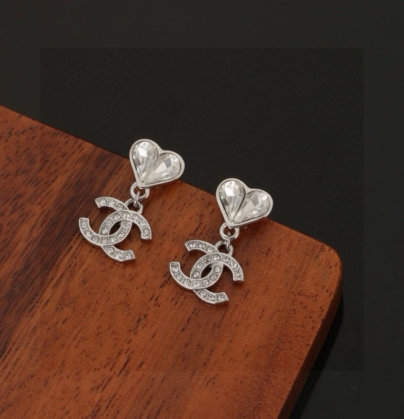 Top mirror Chanel Earrings