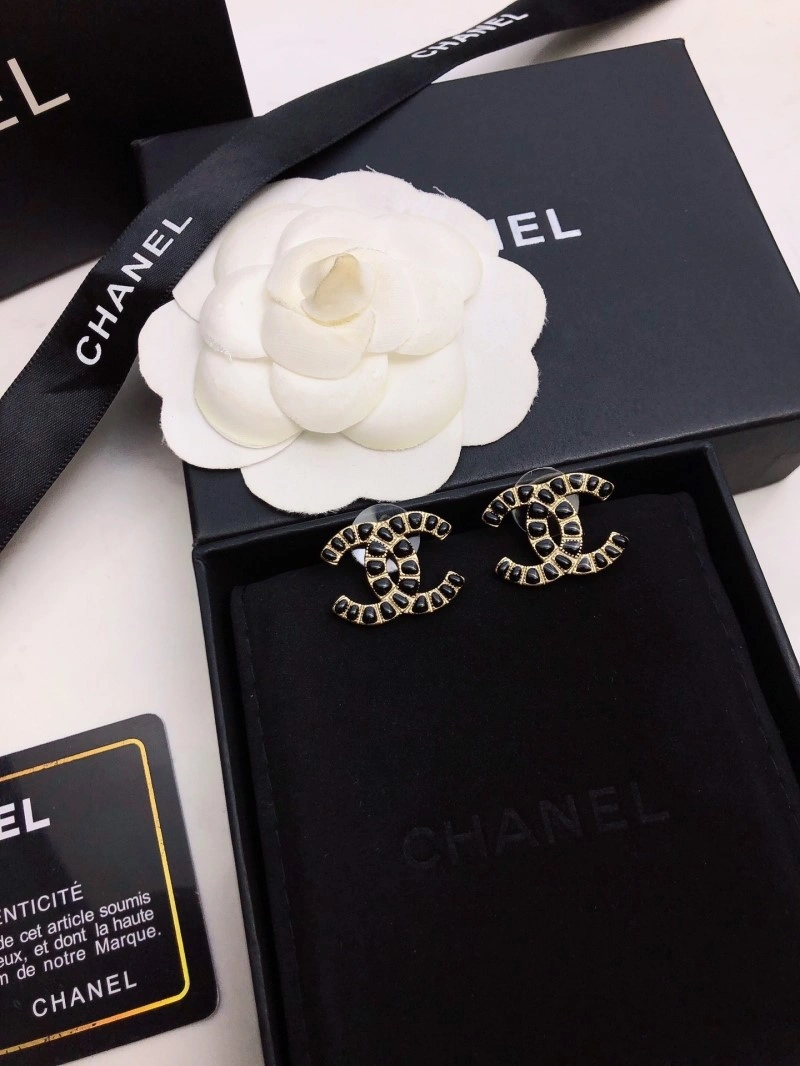 Top mirror Chanel Earrings