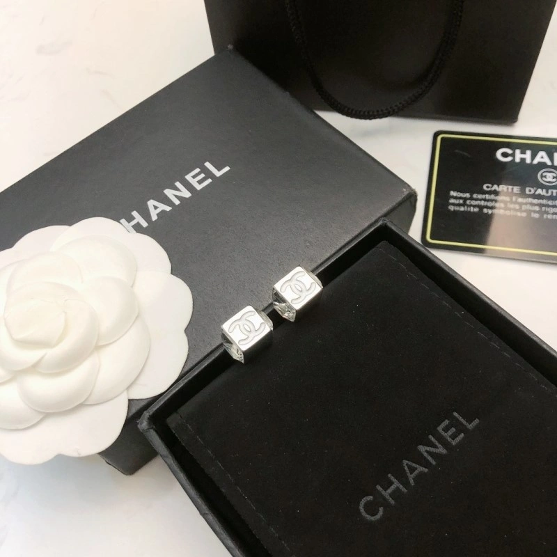 Perfect replica Chanel Earrings