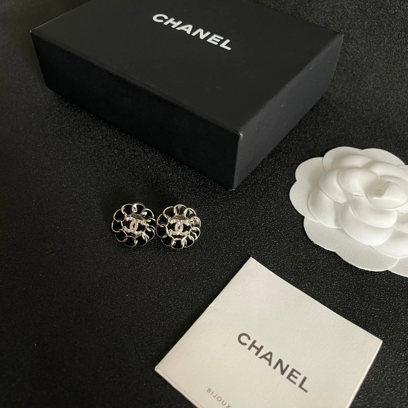 Accurate model Chanel Earrings