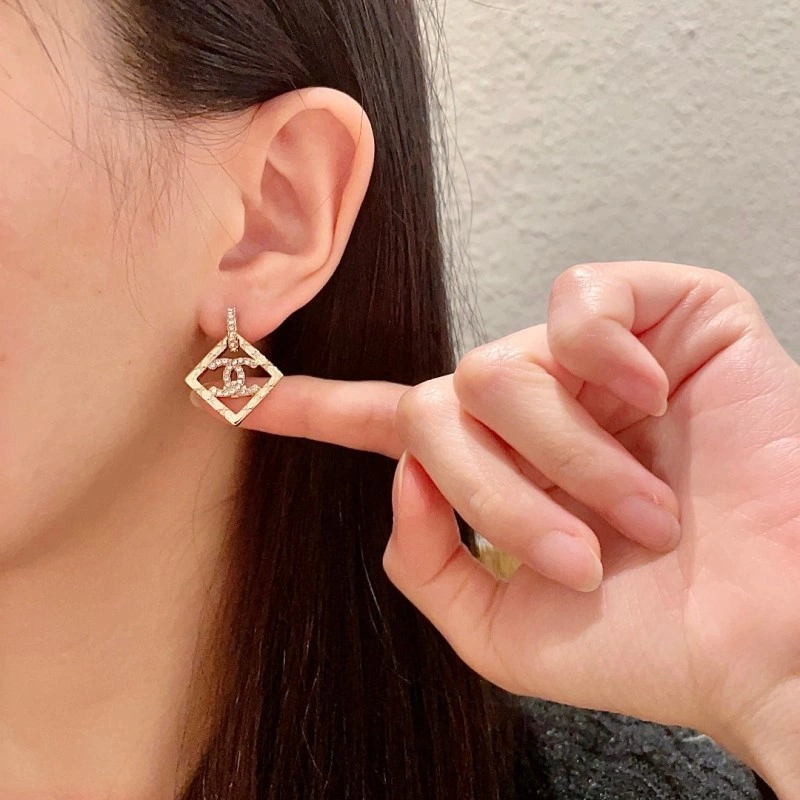 High fidelity Chanel Earrings