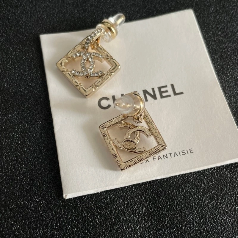 High fidelity Chanel Earrings