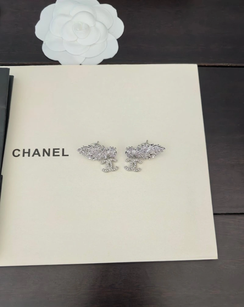 Top mirror Chanel Earrings