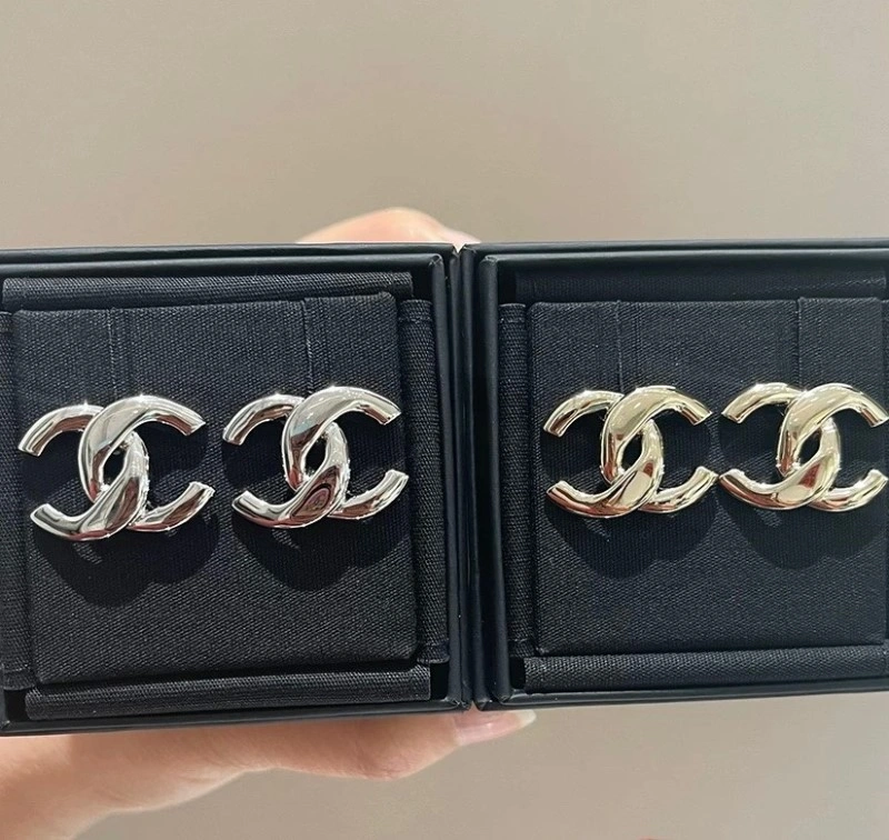 Exact replica Chanel Earrings