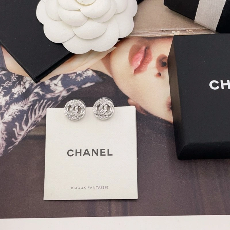 Top mirror Chanel Earrings