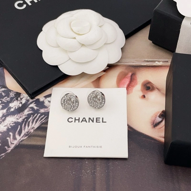 Top mirror Chanel Earrings