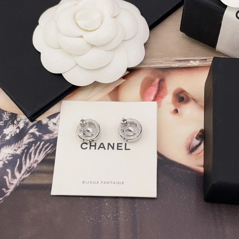 Top mirror Chanel Earrings