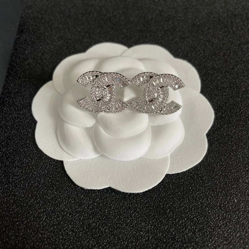 Top match Chanel Earrings
