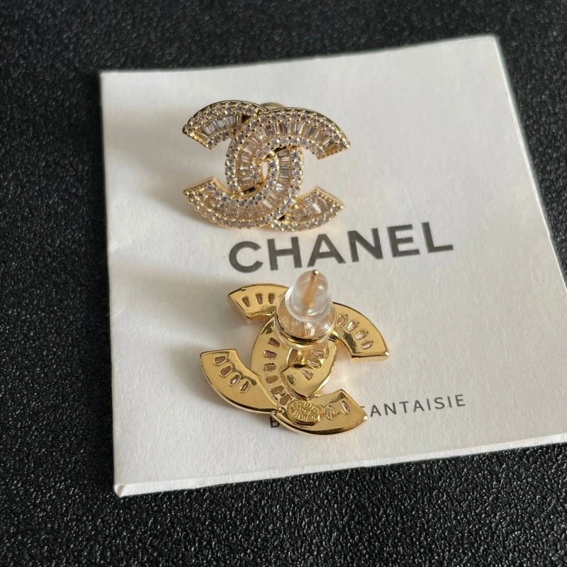 Top mirror Chanel Earrings