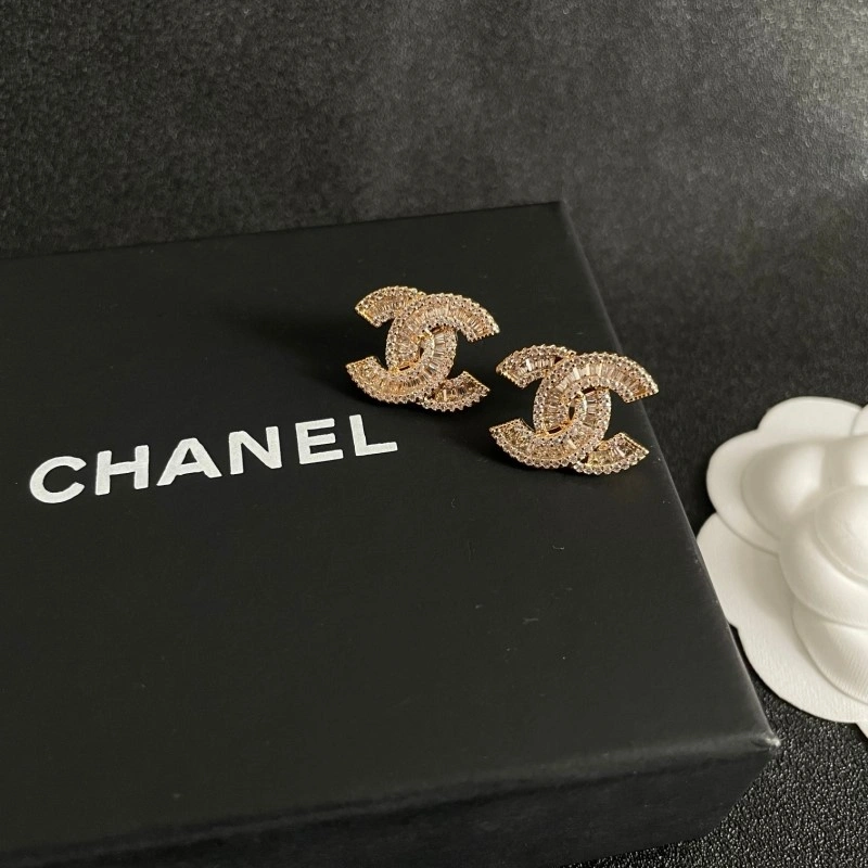 Top mirror Chanel Earrings