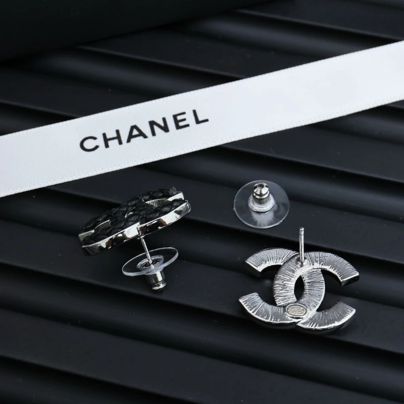 Accurate model Chanel Earrings