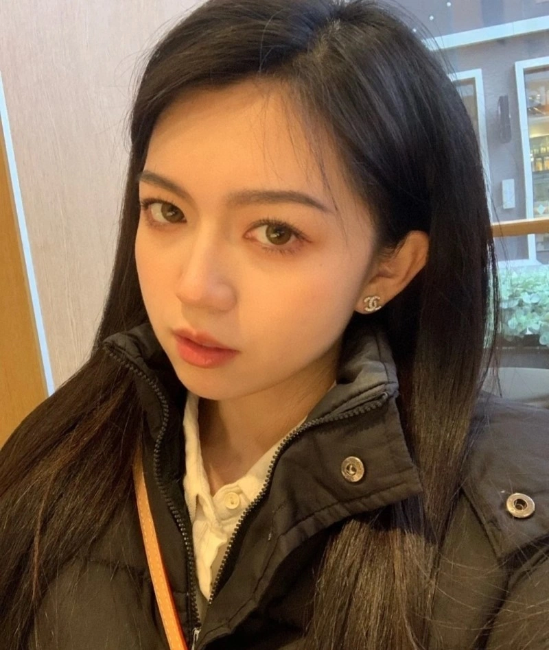 Top match Chanel Earrings