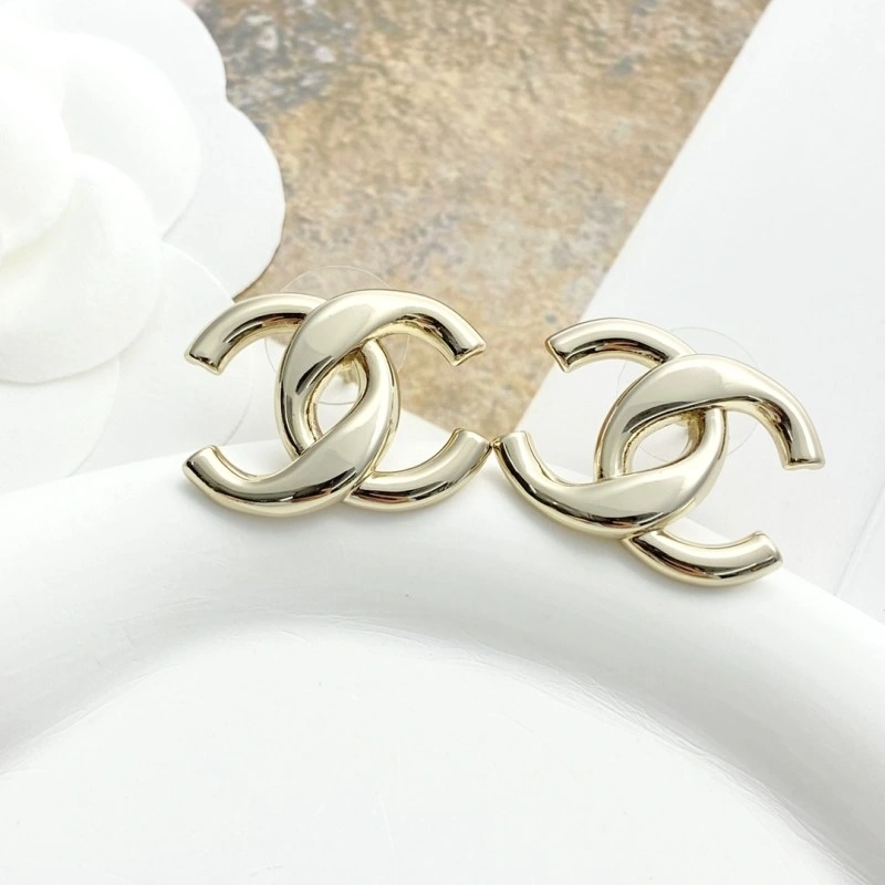 Top mirror Chanel Earrings