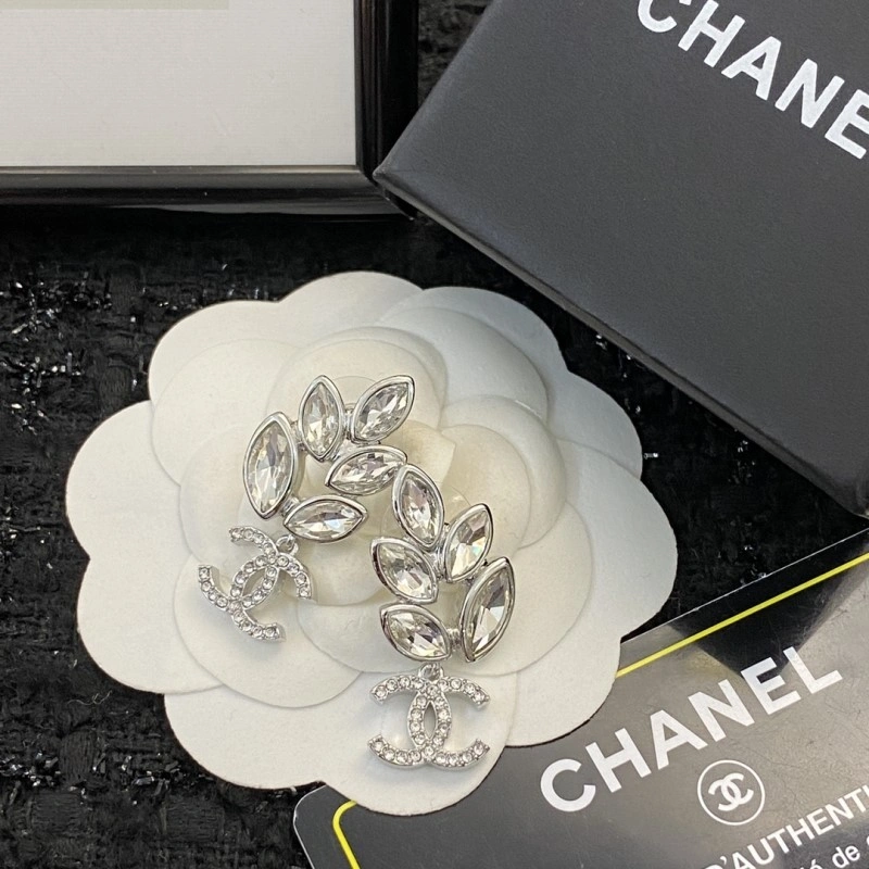 Top mirror Chanel Earrings