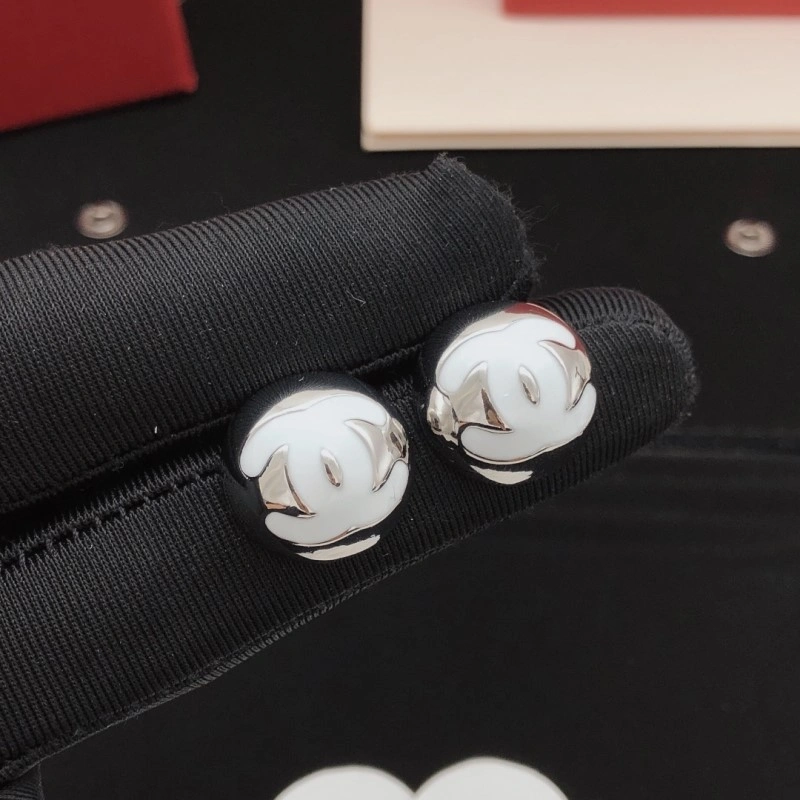 High fidelity Chanel Earrings