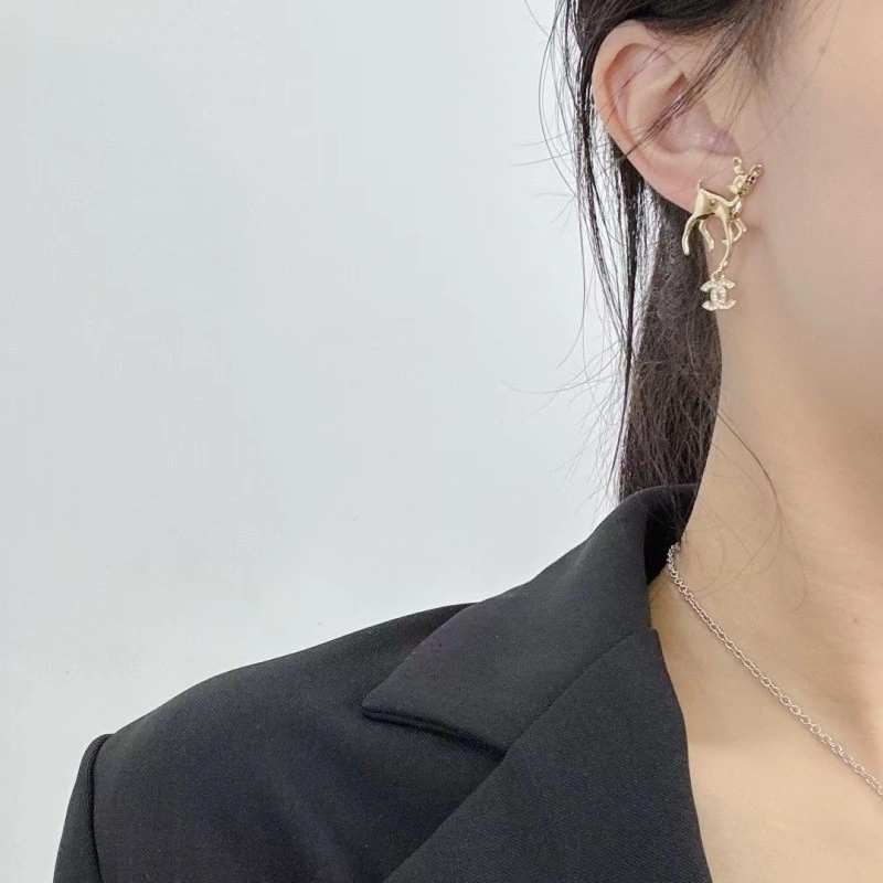 Accurate model Chanel Earrings