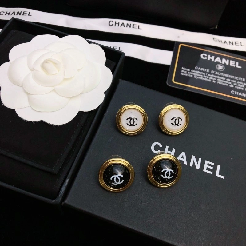 High accuracy Chanel Earrings