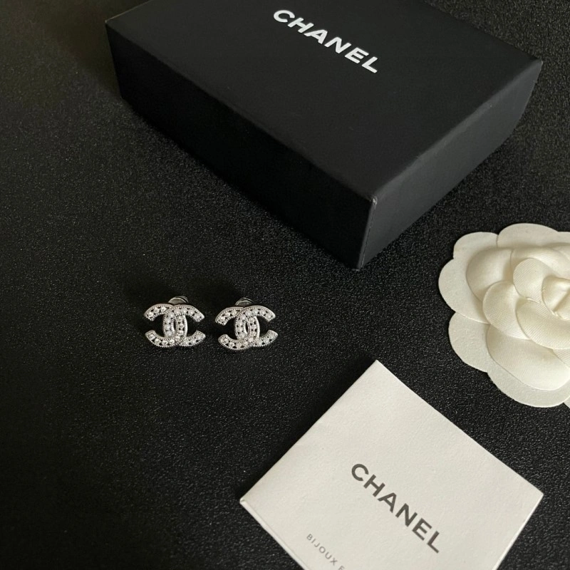 High accuracy Chanel Earrings