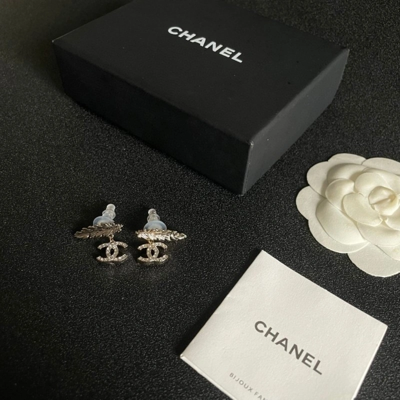 Accurate model Chanel Earrings