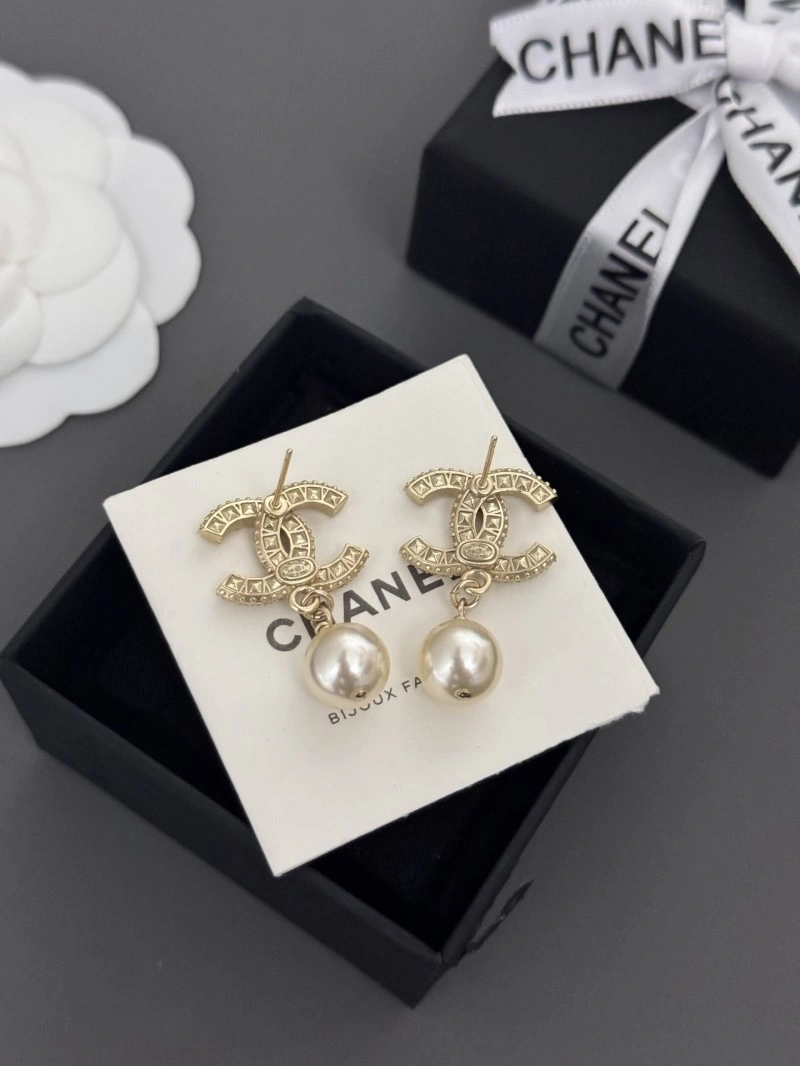 High accuracy Chanel Earrings