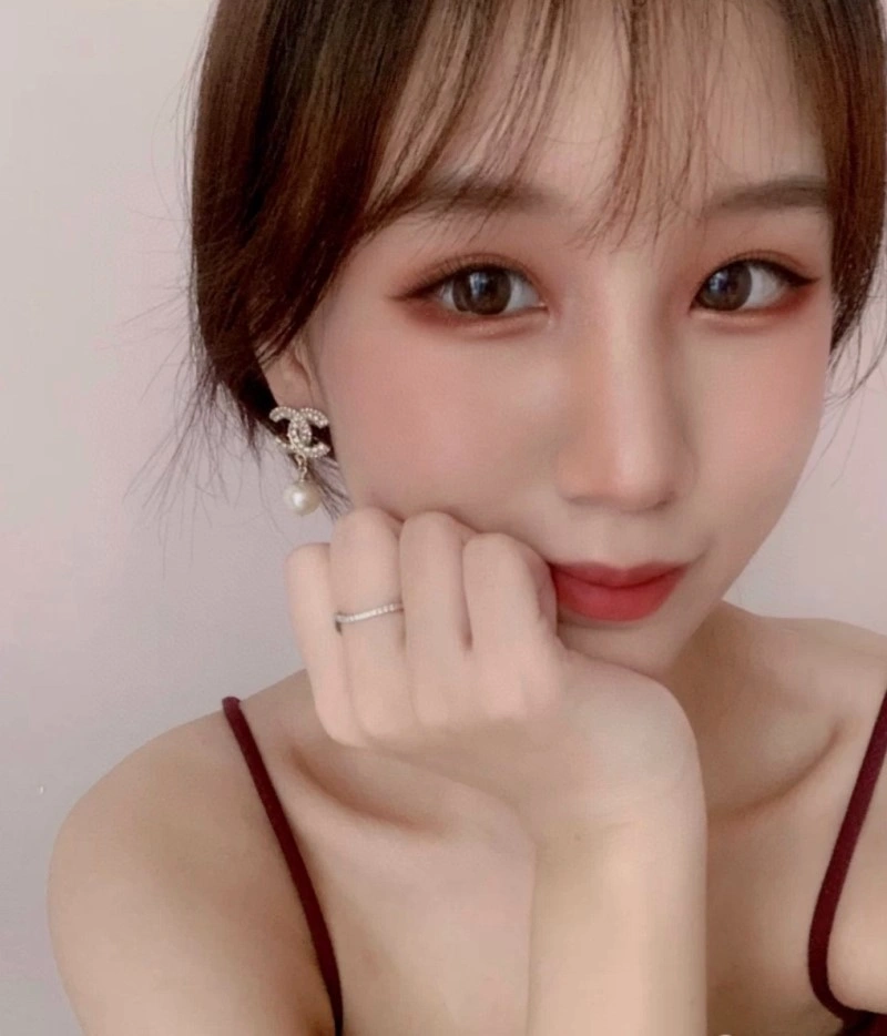 High accuracy Chanel Earrings