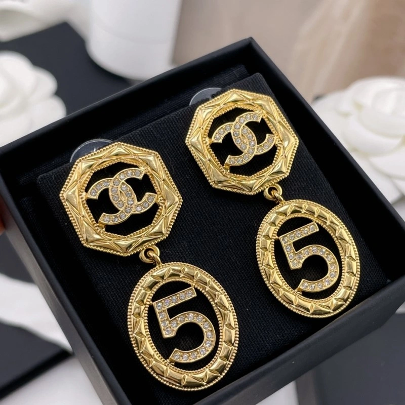 Accurate model Chanel Earrings