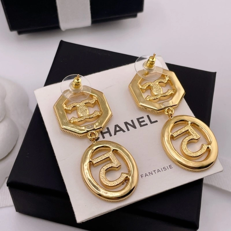 Accurate model Chanel Earrings