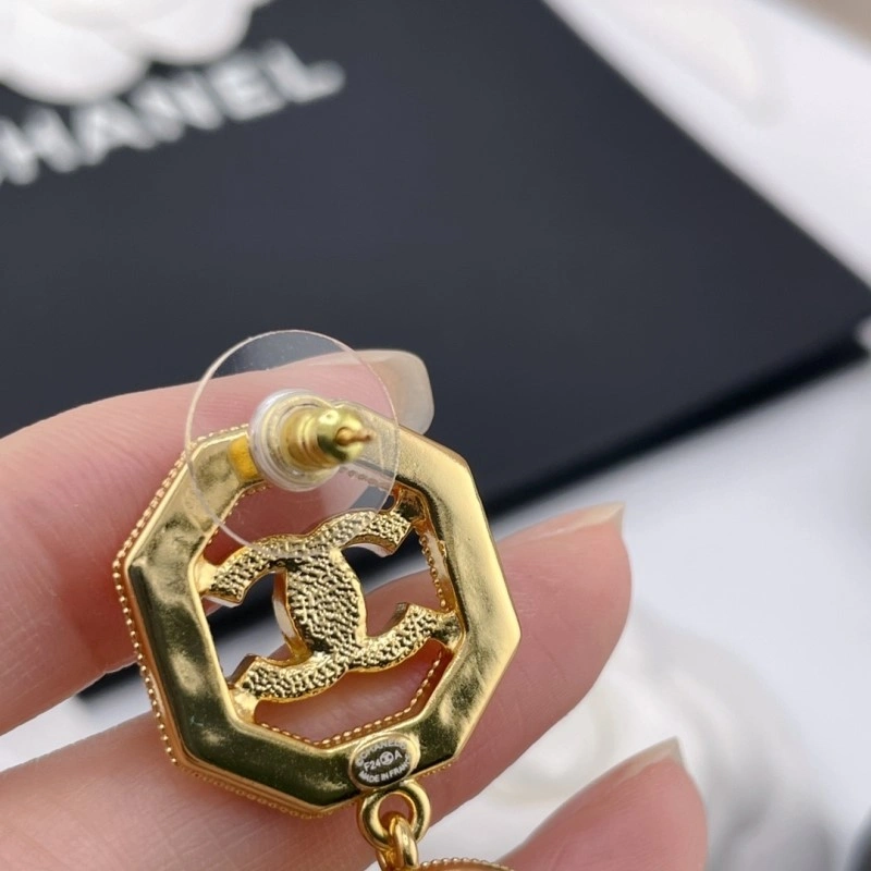Accurate model Chanel Earrings