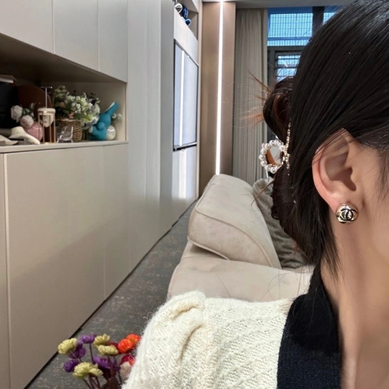 Perfect replica Chanel Earrings