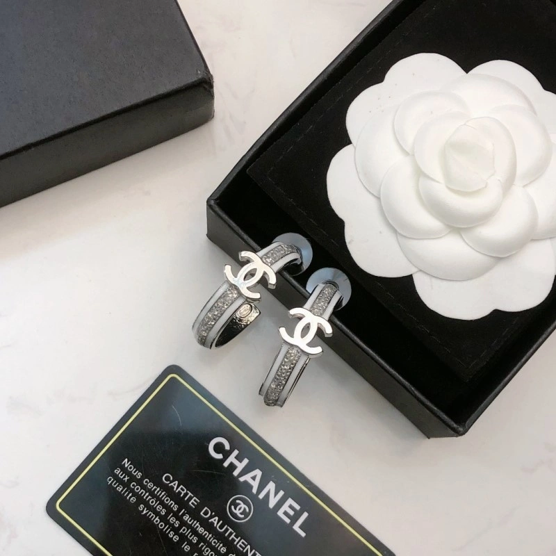 Accurate model Chanel Earrings