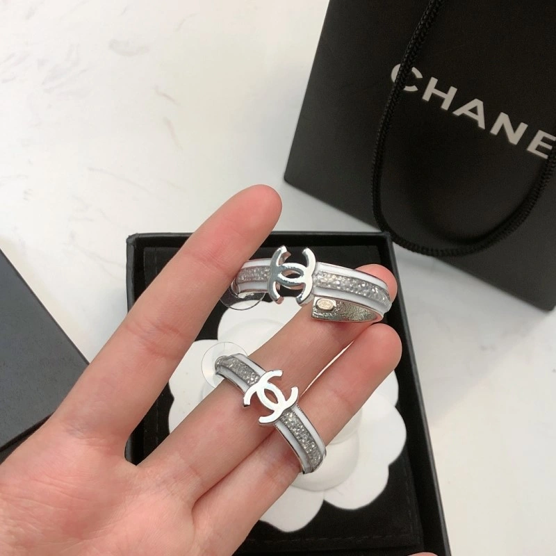 Accurate model Chanel Earrings
