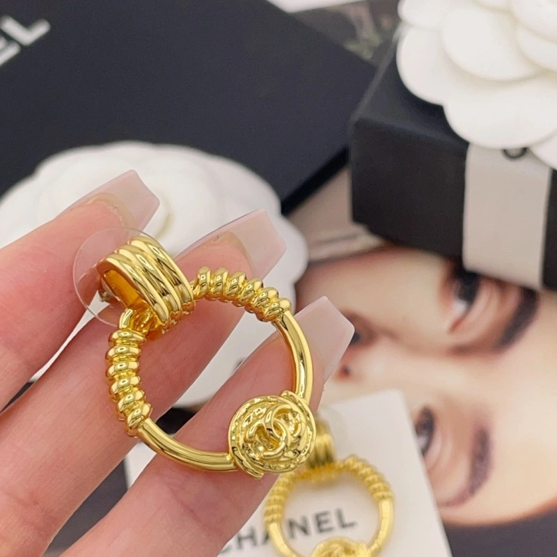 Top match Chanel Earrings