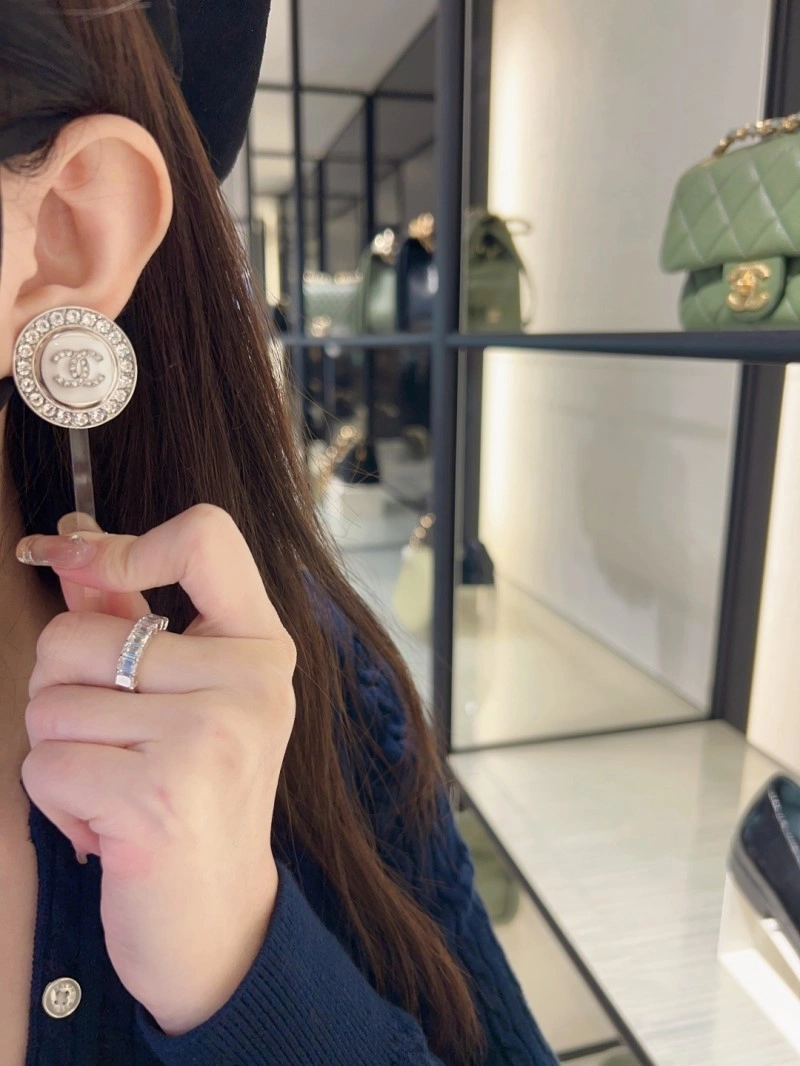 Low-cost Chanel Earrings