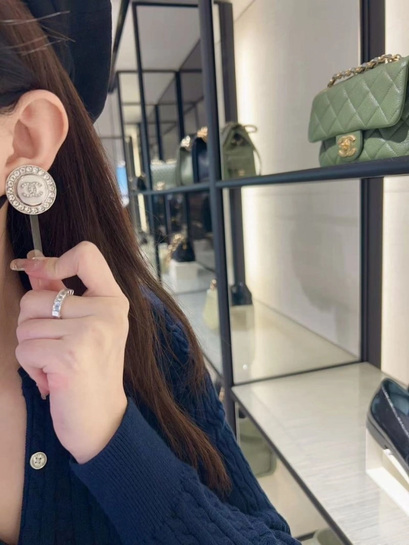 Low-cost Chanel Earrings
