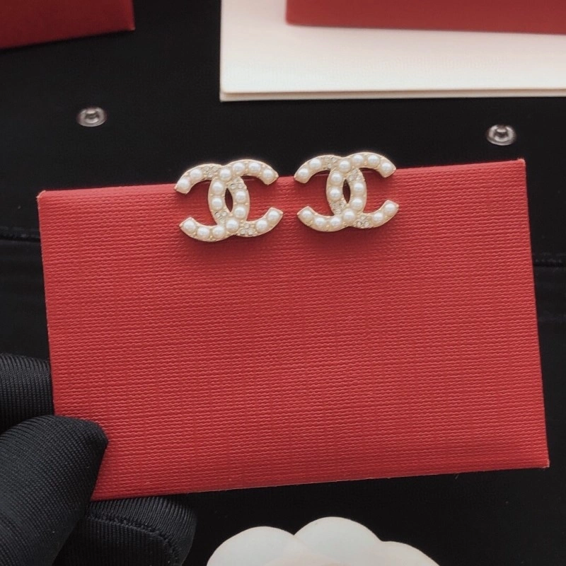 Top mirror Chanel Earrings