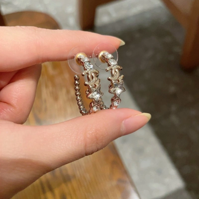 Top match Chanel Earrings
