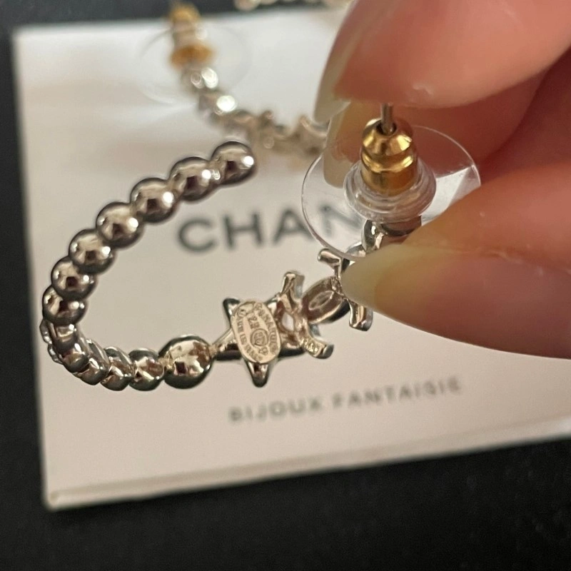 Top match Chanel Earrings