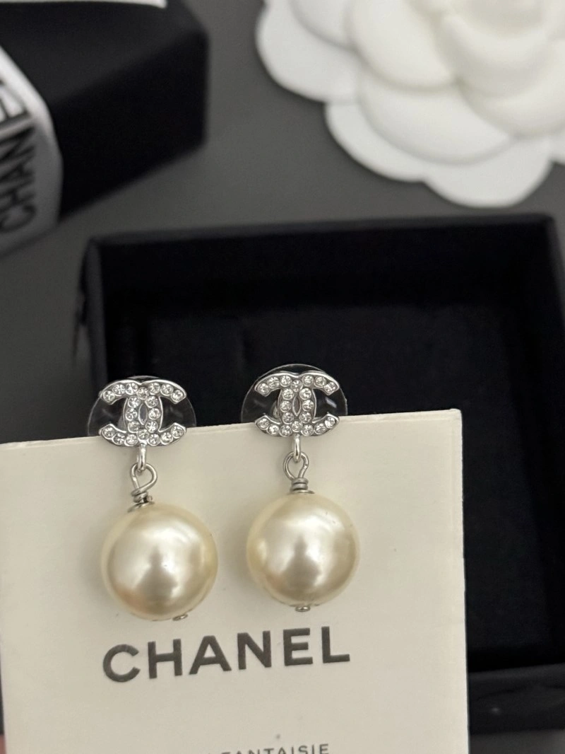 Discounted Chanel Earrings