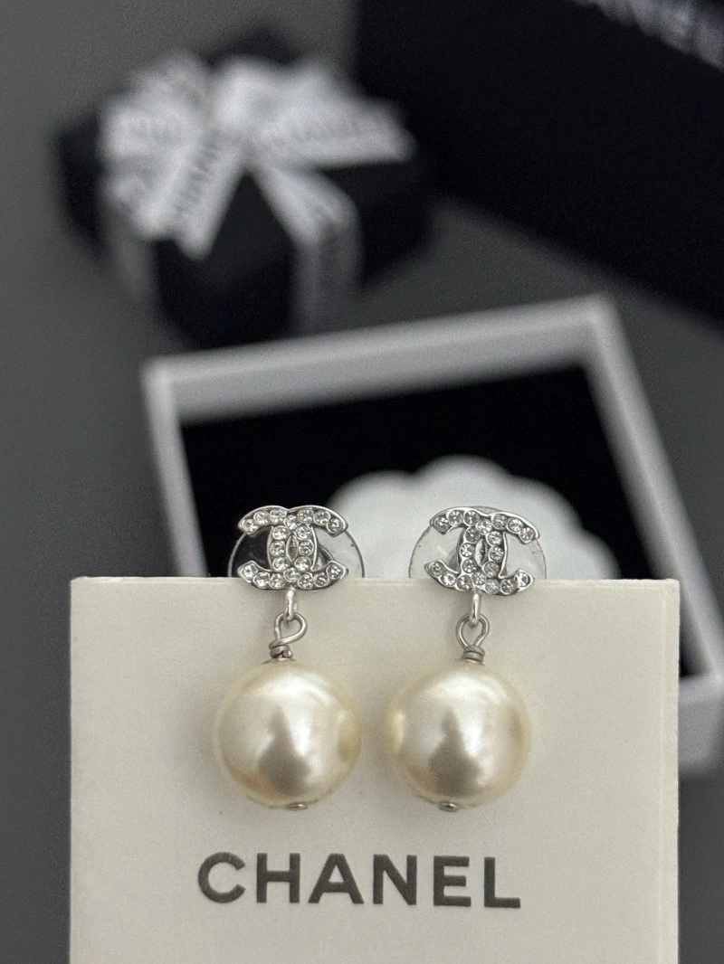 Discounted Chanel Earrings