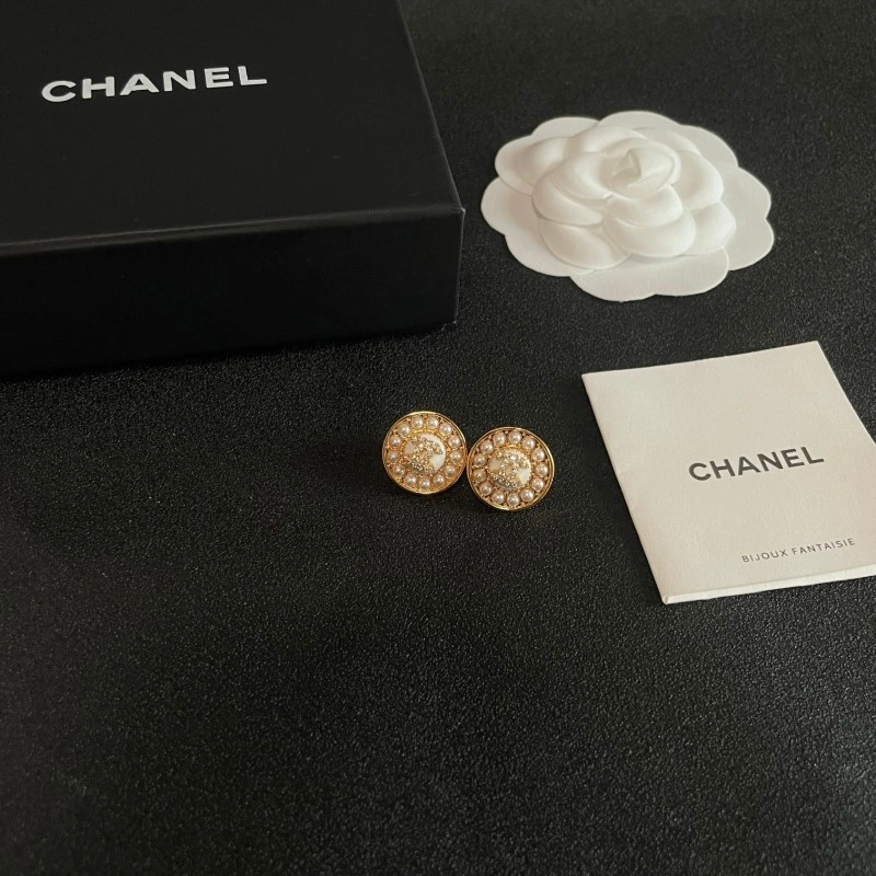 Low-cost Chanel Earrings