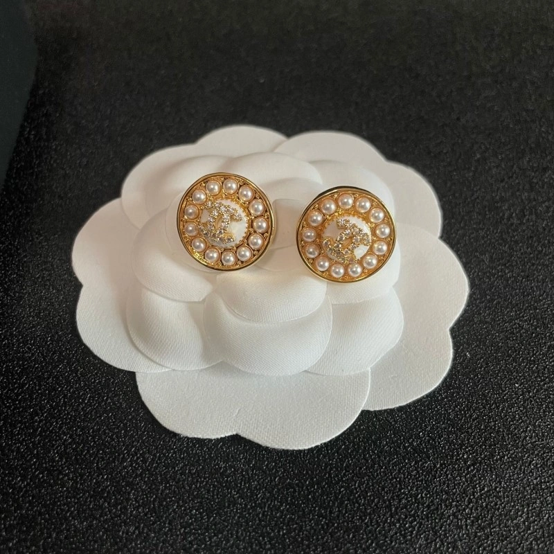 Low-cost Chanel Earrings
