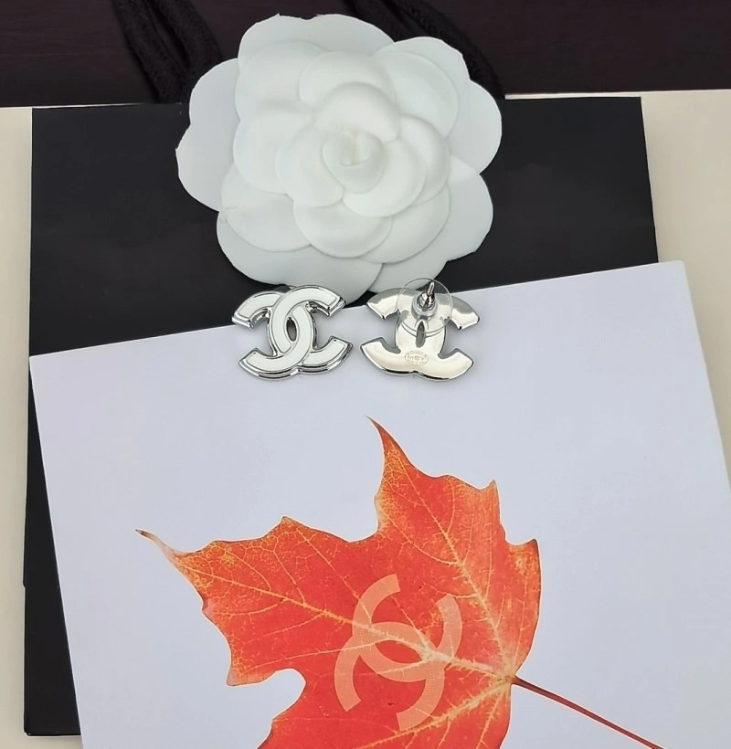 Accurate model Chanel Earrings