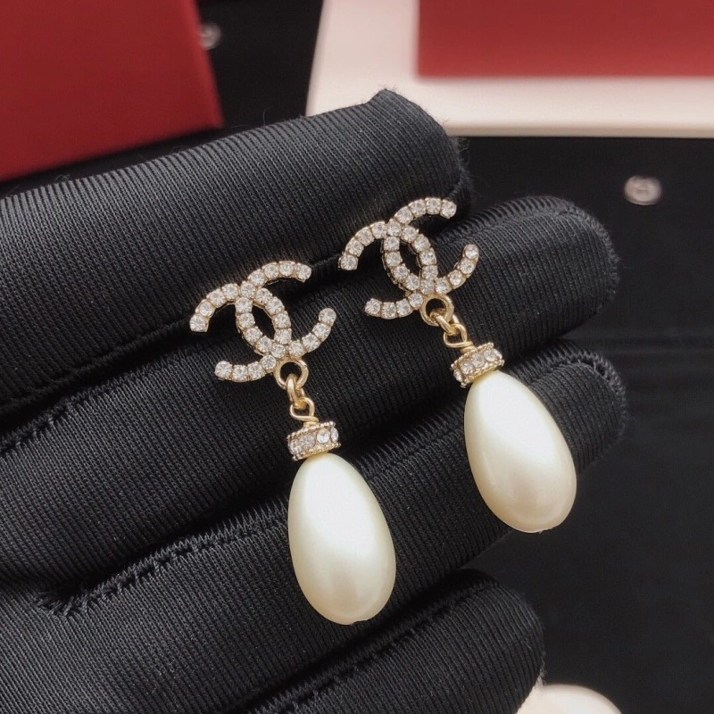 Accurate model Chanel Earrings