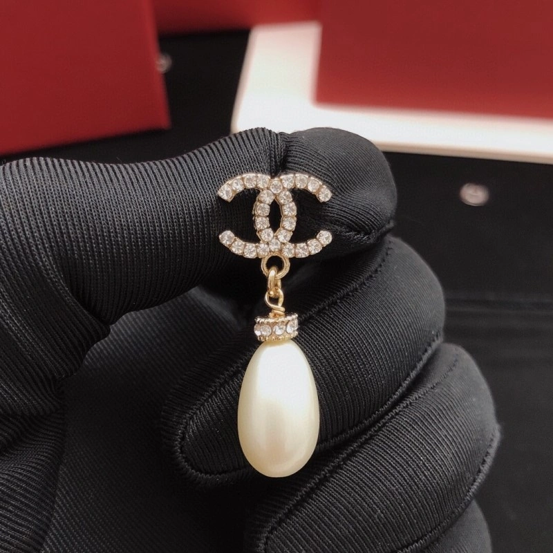 Accurate model Chanel Earrings