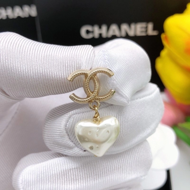 Top match Chanel Earrings