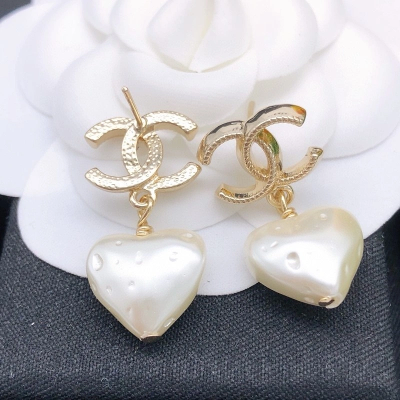 Top match Chanel Earrings