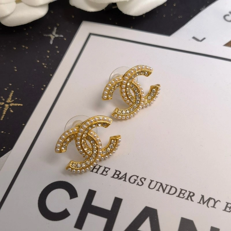 Top mirror Chanel Earrings