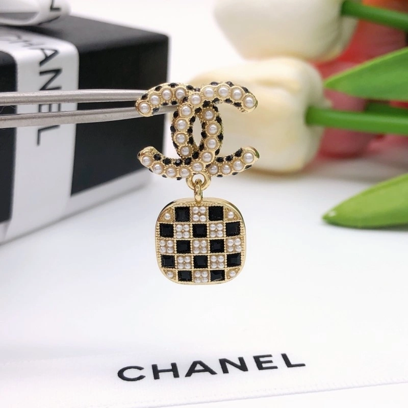 Brand-authenticated Chanel Earrings