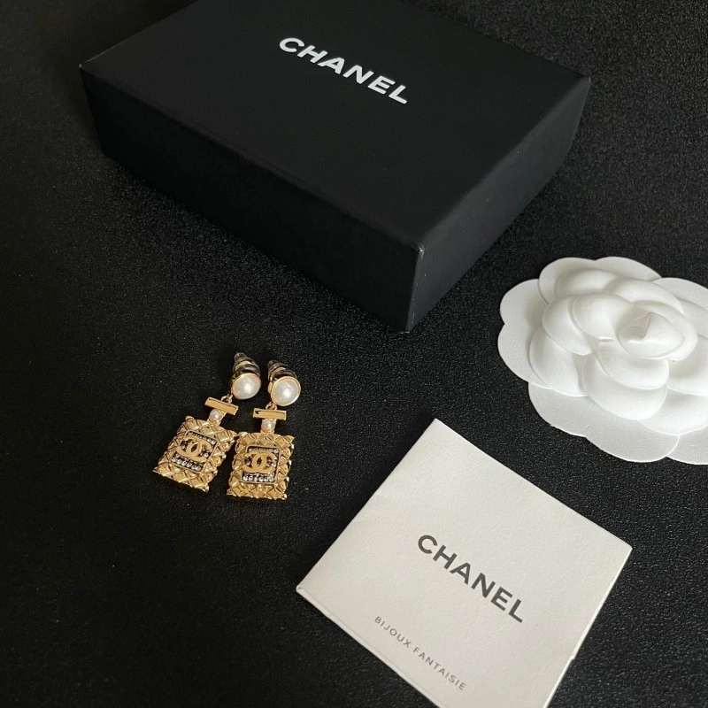 Low-cost Chanel Earrings